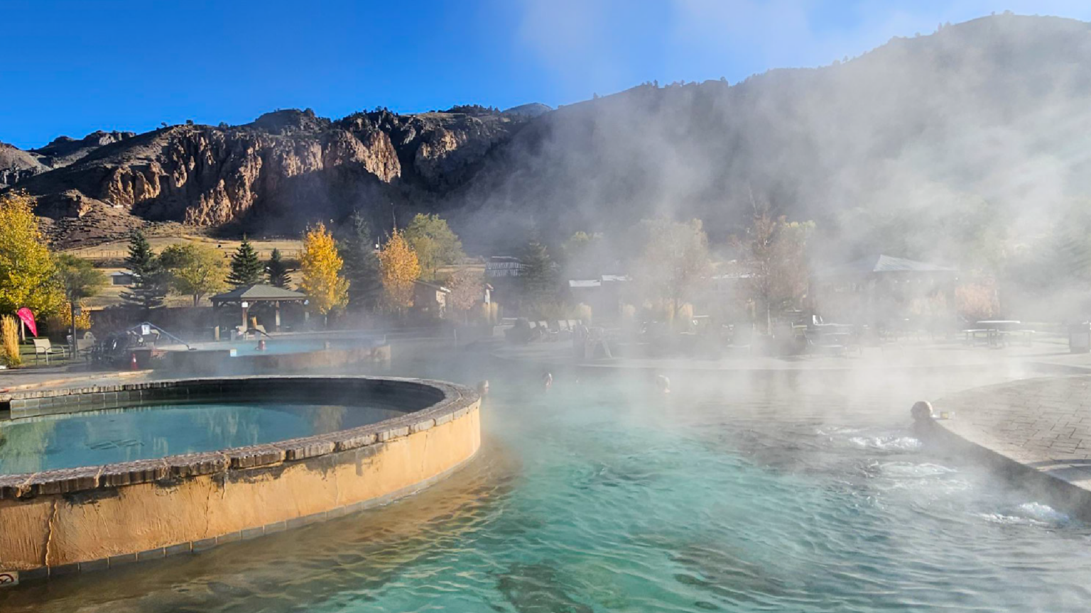 Best Things to Do in and Around Yellowstone’s North Entrance