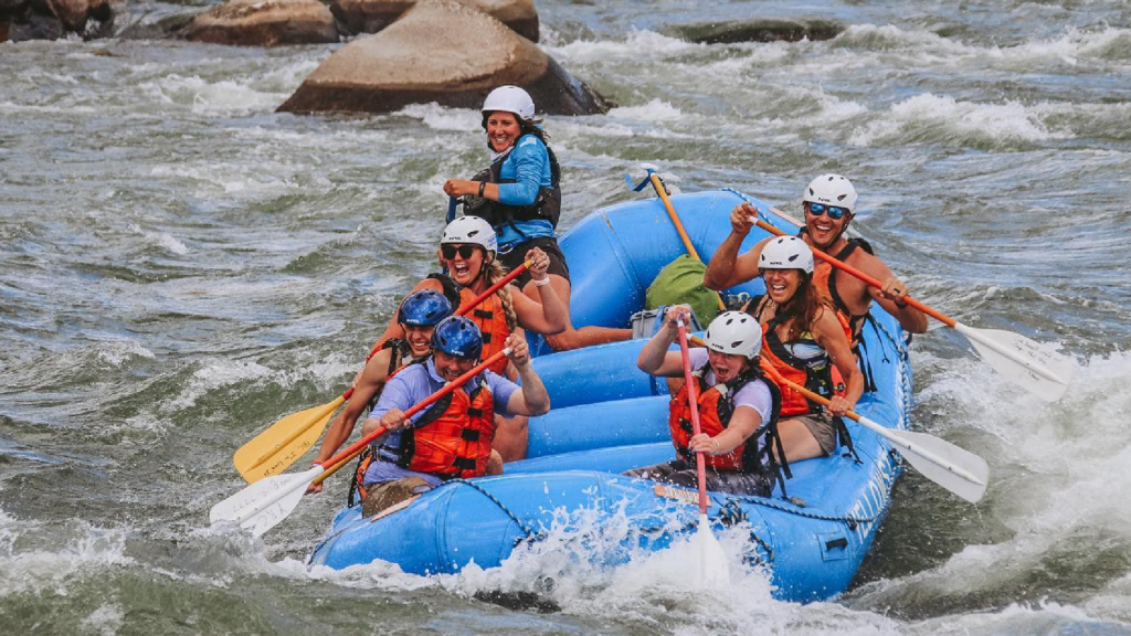 Your Guide to Choosing the Perfect Montana Rafting Adventure
